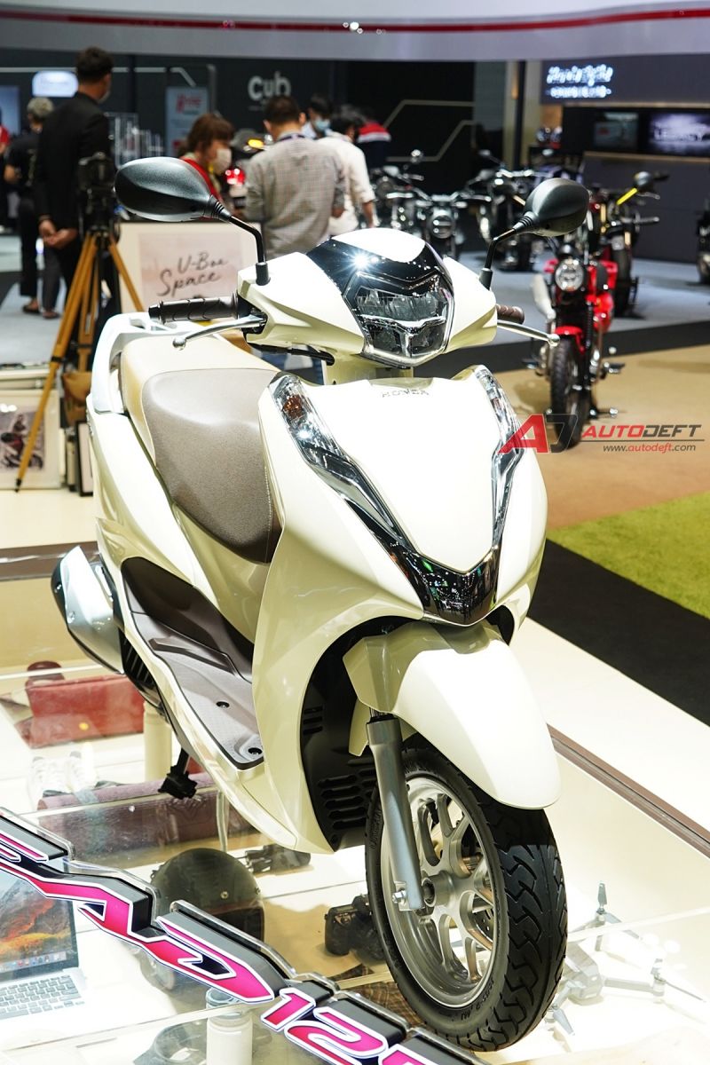 2021 New Honda LEAD125 การกลับมาของเอ.ที. ขวัญใจคนเมือง เริ่ม 55,500 บาท | AUTODEFT ข่าวรถยนต์ ...